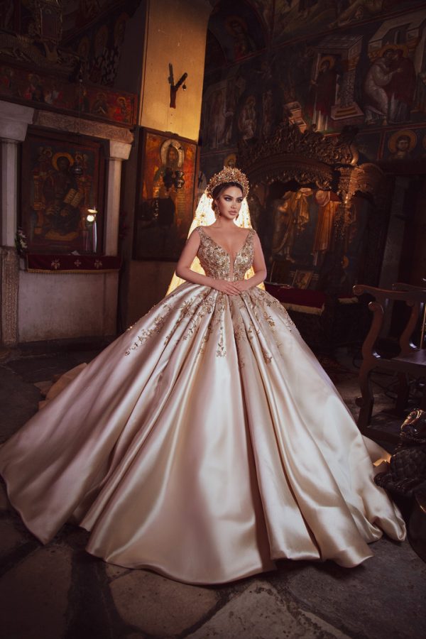 Bestsellers — Frida Xhoi & Xhei